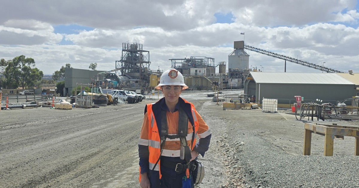 Student Journal - Ballarat Student Chapter - Mining Engineering ...