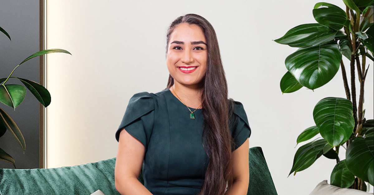 Elham Hosseinzadehsabeti, Series Ambassador