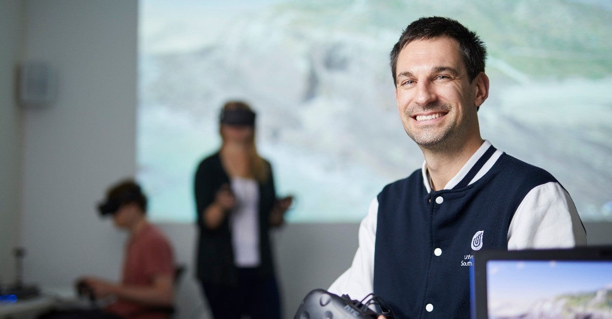 South Australian geologist digs deep to create virtual tour of Flinders ...