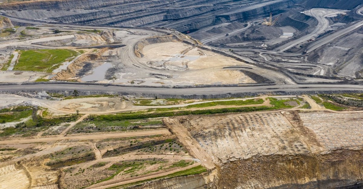 Community Attitudes On Mine Rehabilitation Of Open Cut Coal Mines In Regional New South Wales