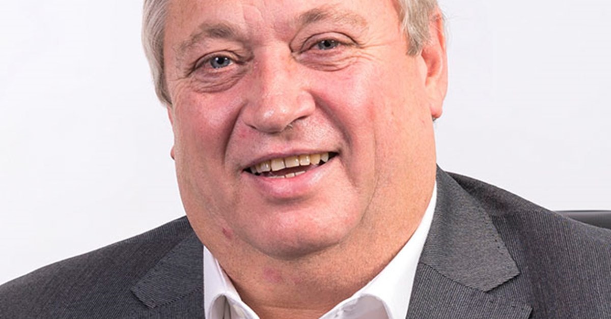 SAIMM awards its most prestigious prize to Neal Froneman, CEO of ...