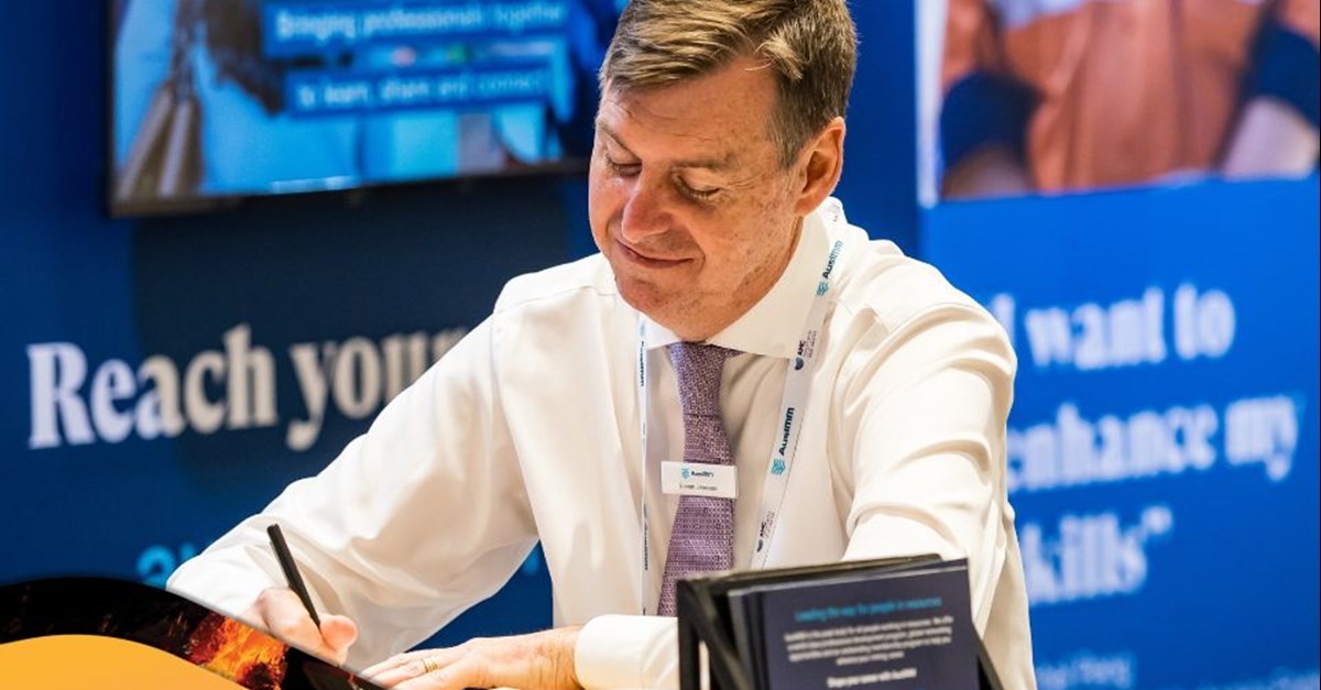 Tips to Submitting a Successful Abstract