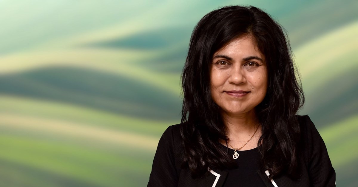 Meet Veena Sahajwalla, Circular Economy Panellist
